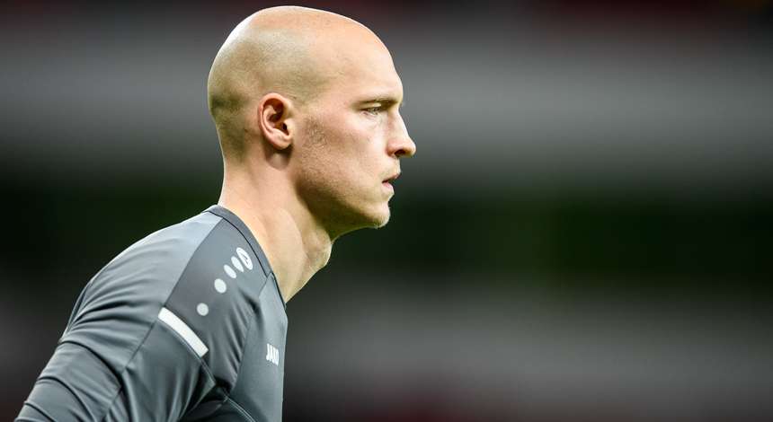 Niklas Lomb - Goalkeeper | Bayer 04