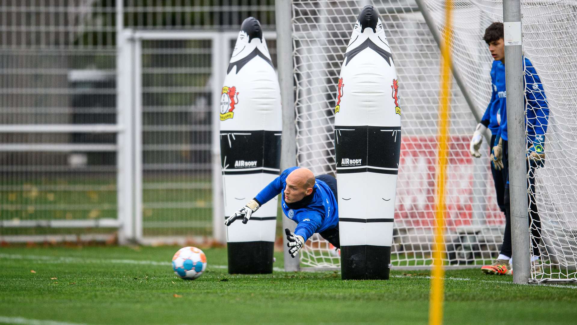 Niklas Lomb - Tor | Bayer 04