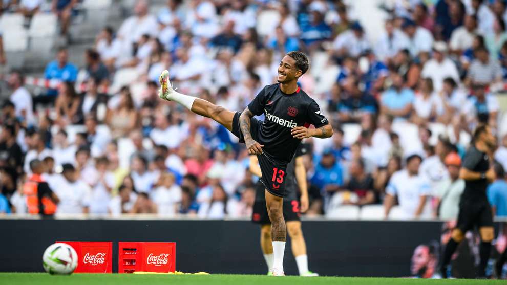 Arthur – Defence | Bayer 04