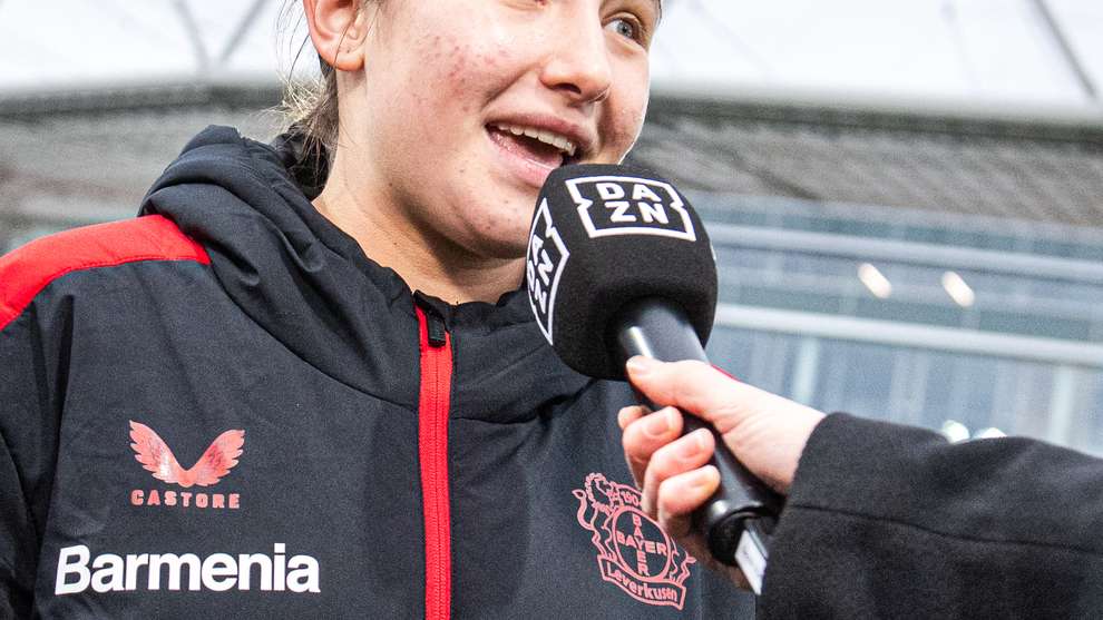 Loreen Bender - Midfield | Bayer 04 Women
