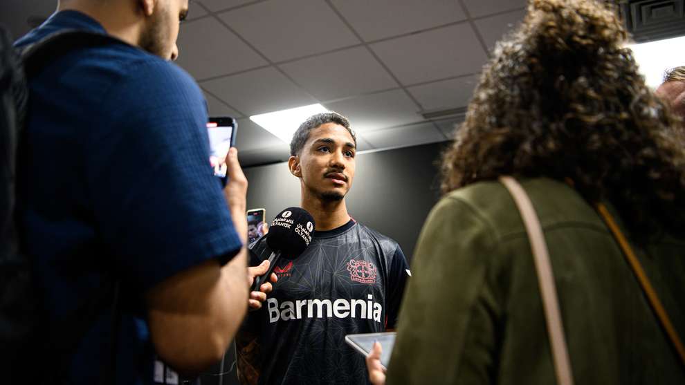 Arthur – Defence | Bayer 04