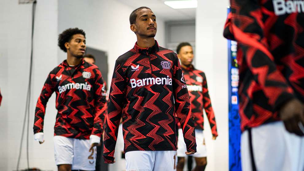 Arthur – Defence | Bayer 04