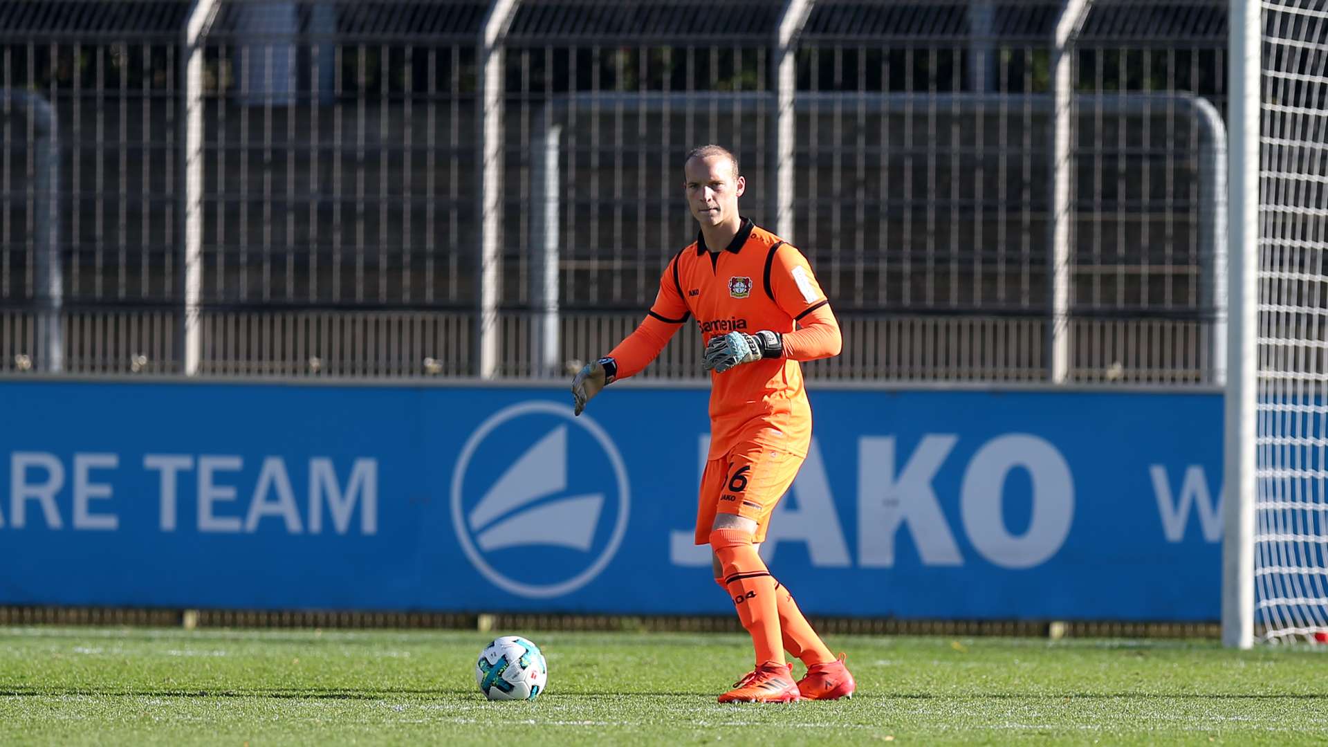 Niklas Lomb - Goalkeeper | Bayer 04