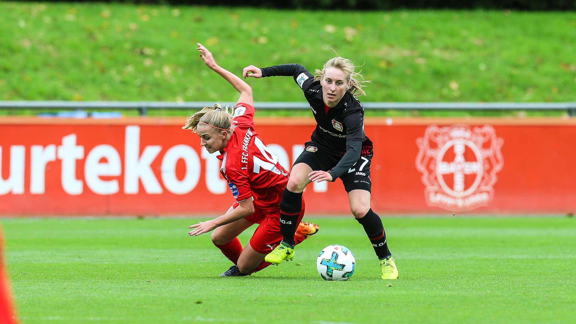 Csiszar nets brace in 2-1 win against Frankfurt | Bayer04.de