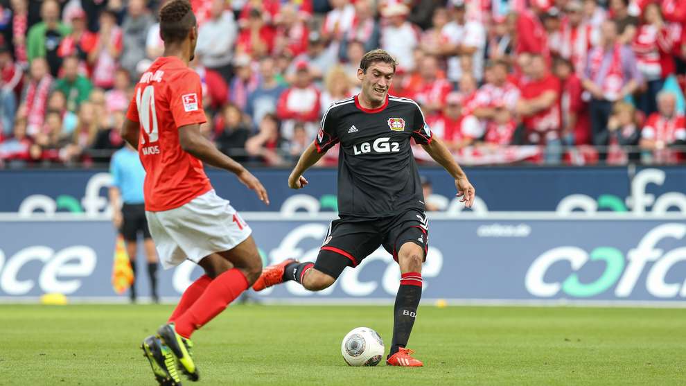 Stefan Reinartz – Setbacks and turning points | Bayer04.de