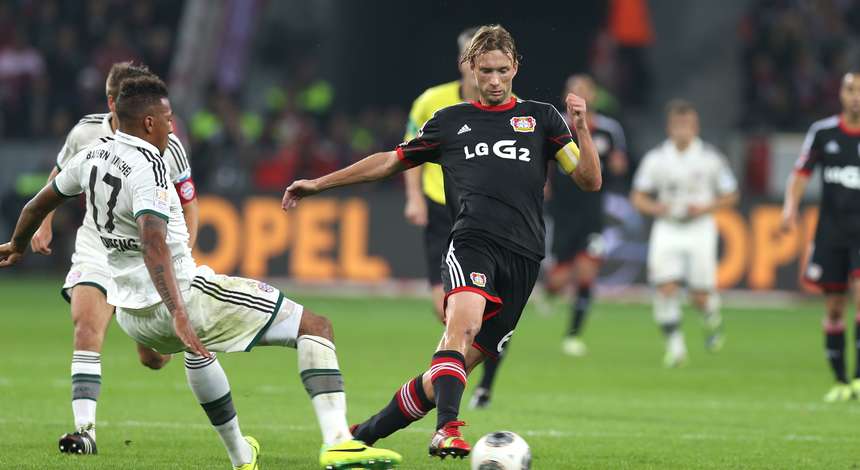 Simon Rolfes: Vom Dauerbrenner zum Entscheider | Bayer04.de