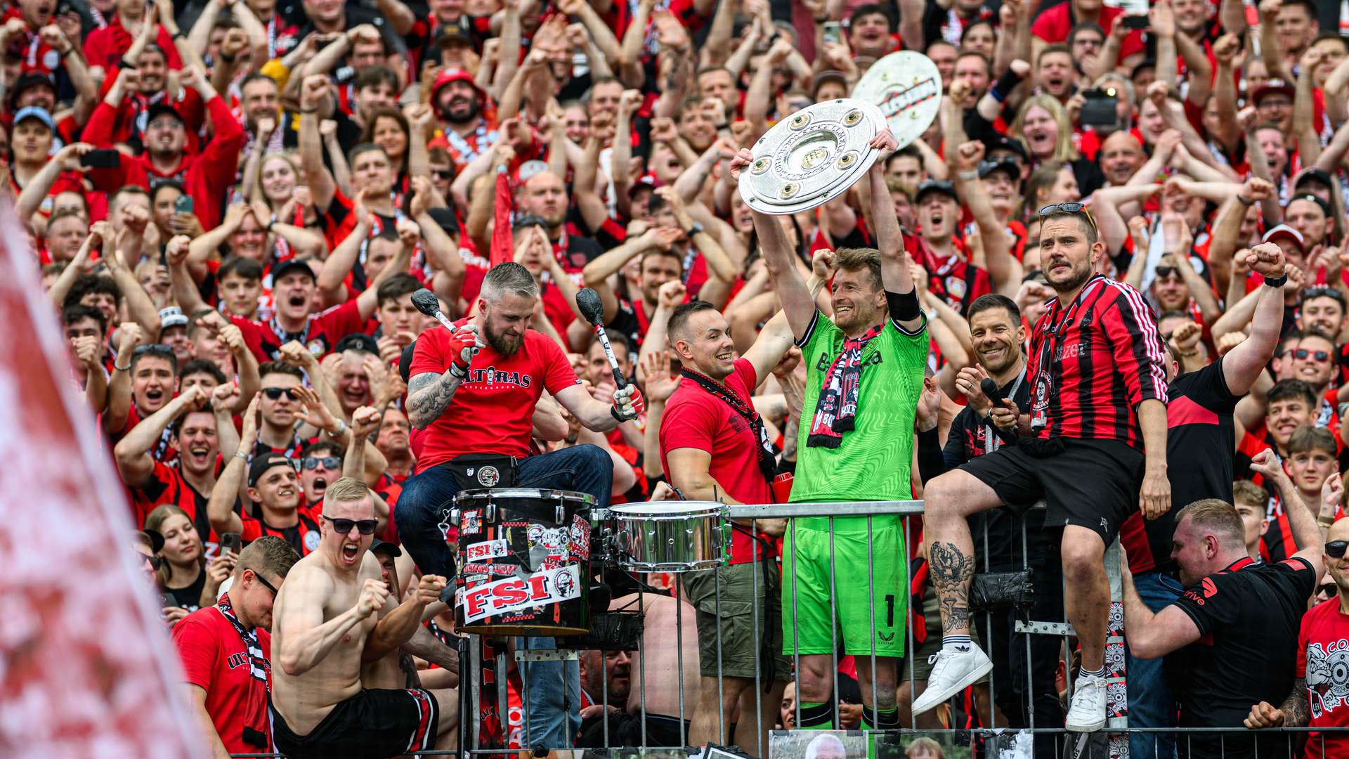 Lukas Hradecky se transfere para o AS Monaco | Bayer04.de