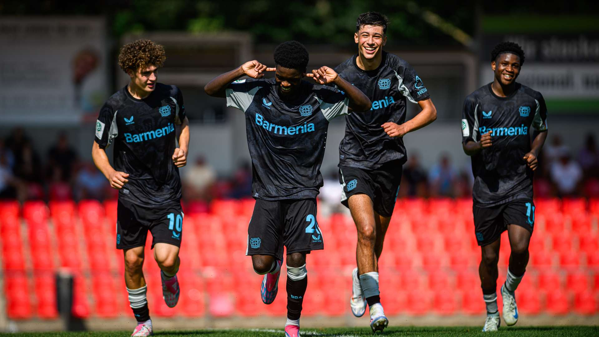 7:2 gegen FSV Frankfurt – Jonah Berghoff mit Dreierpack bei Heimsieg ...