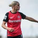 Women's new signing Cornelia Kramer: 'Achieve the maximum' | Bayer04.de