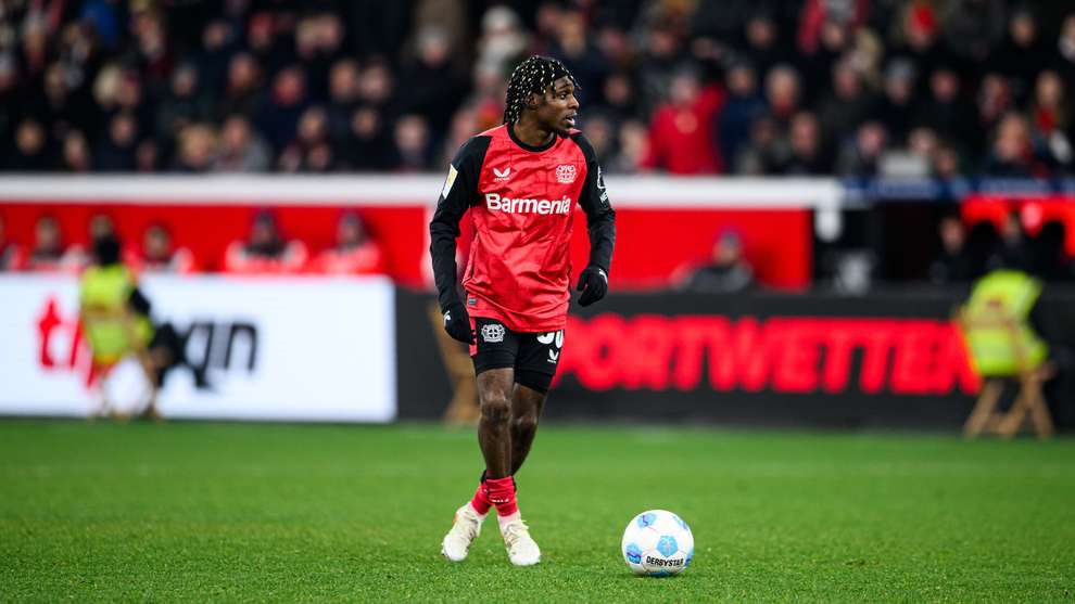 Frimpong signs for Liverpool | Bayer04.de