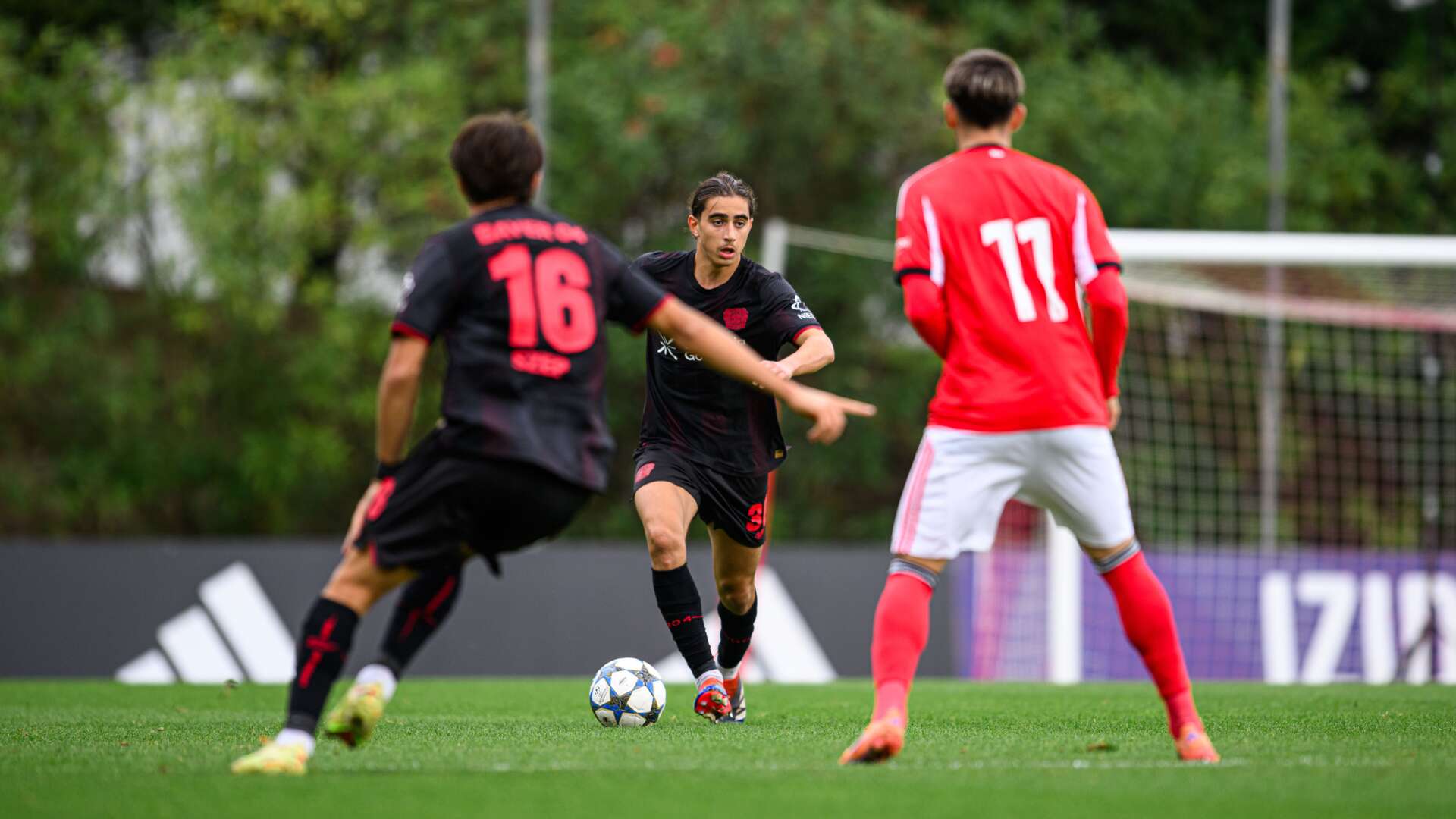 0:5 bei Benfica Lissabon – U19 mit erster Niederlage in der Youth ...
