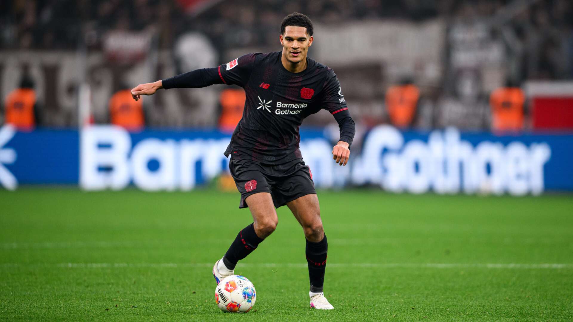 Jetzt Quansah zum BL-„Rookie des Monats“ Februar wählen! | Bayer04.de