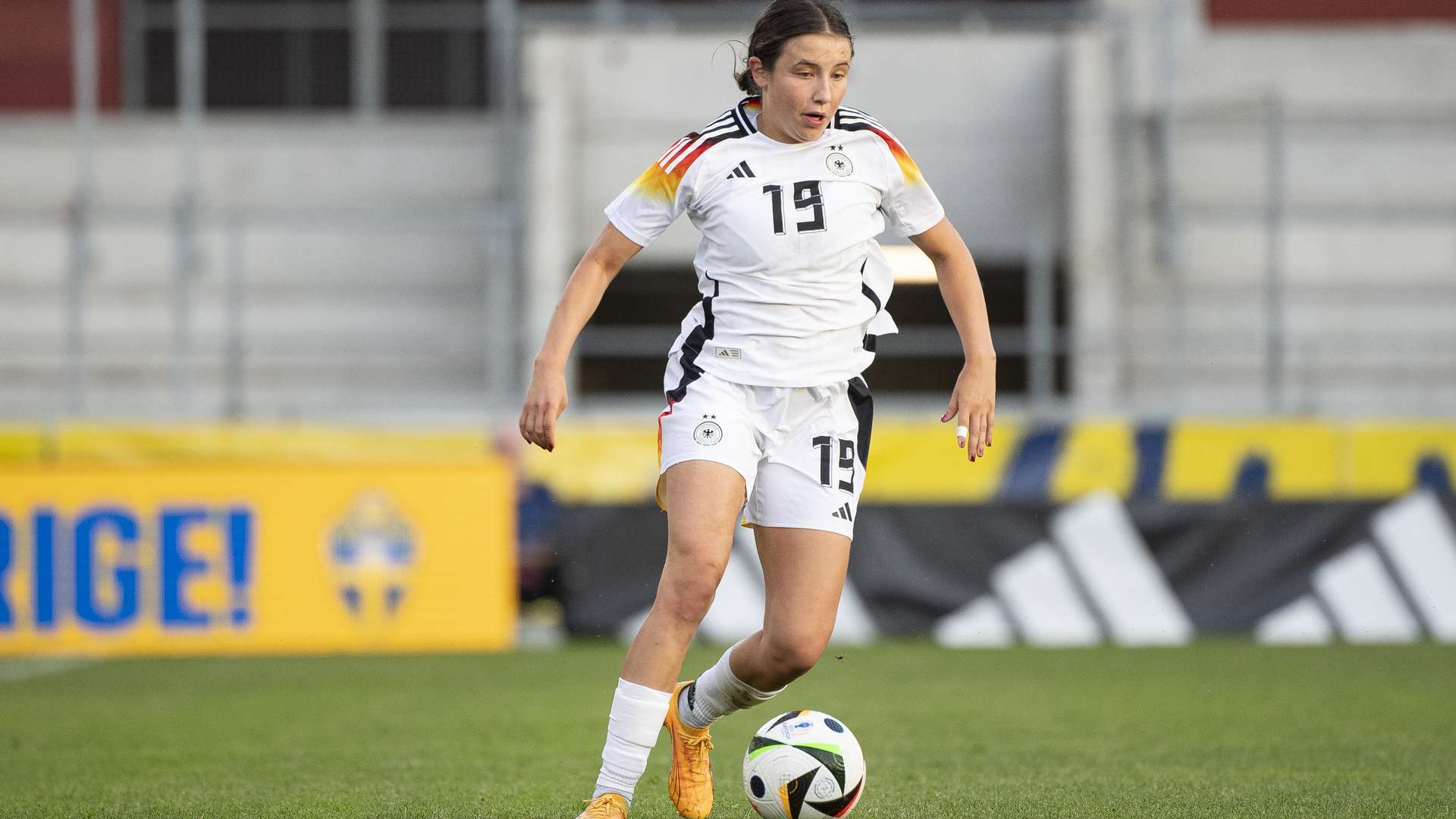 U20 Women's World Cup: Bender nets brace in Germany win | Bayer04.de